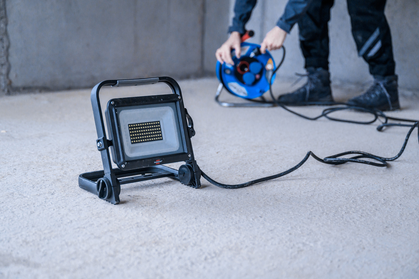 Mobilní LED reflektor JARO 7060 M, 5800lm, 50W, IP65, 5m H07RN-F 3G1,0 ...