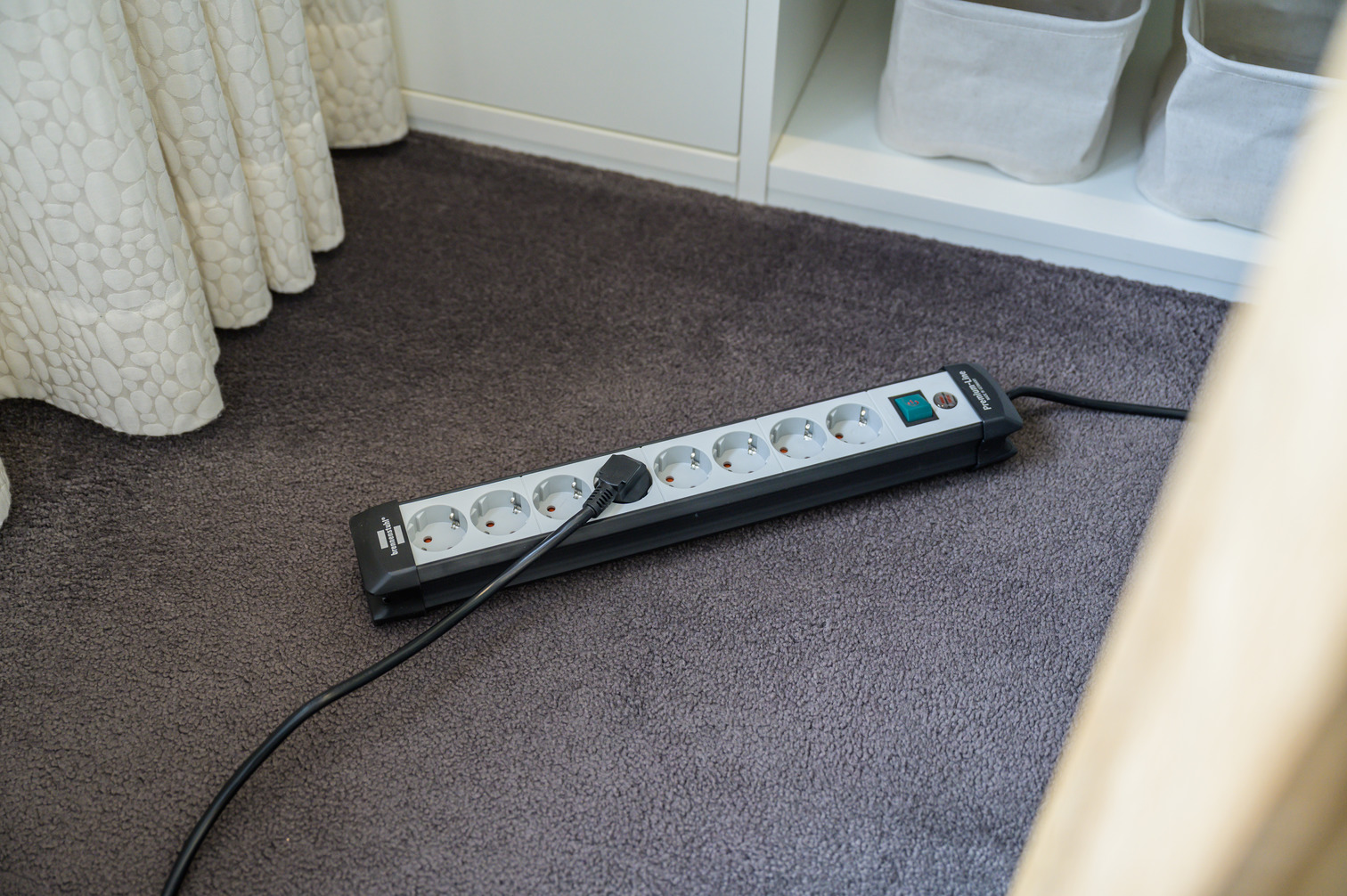 Premium-Line extension lead 8-way black/light grey 3m H05VV-F 3G1,5 ...