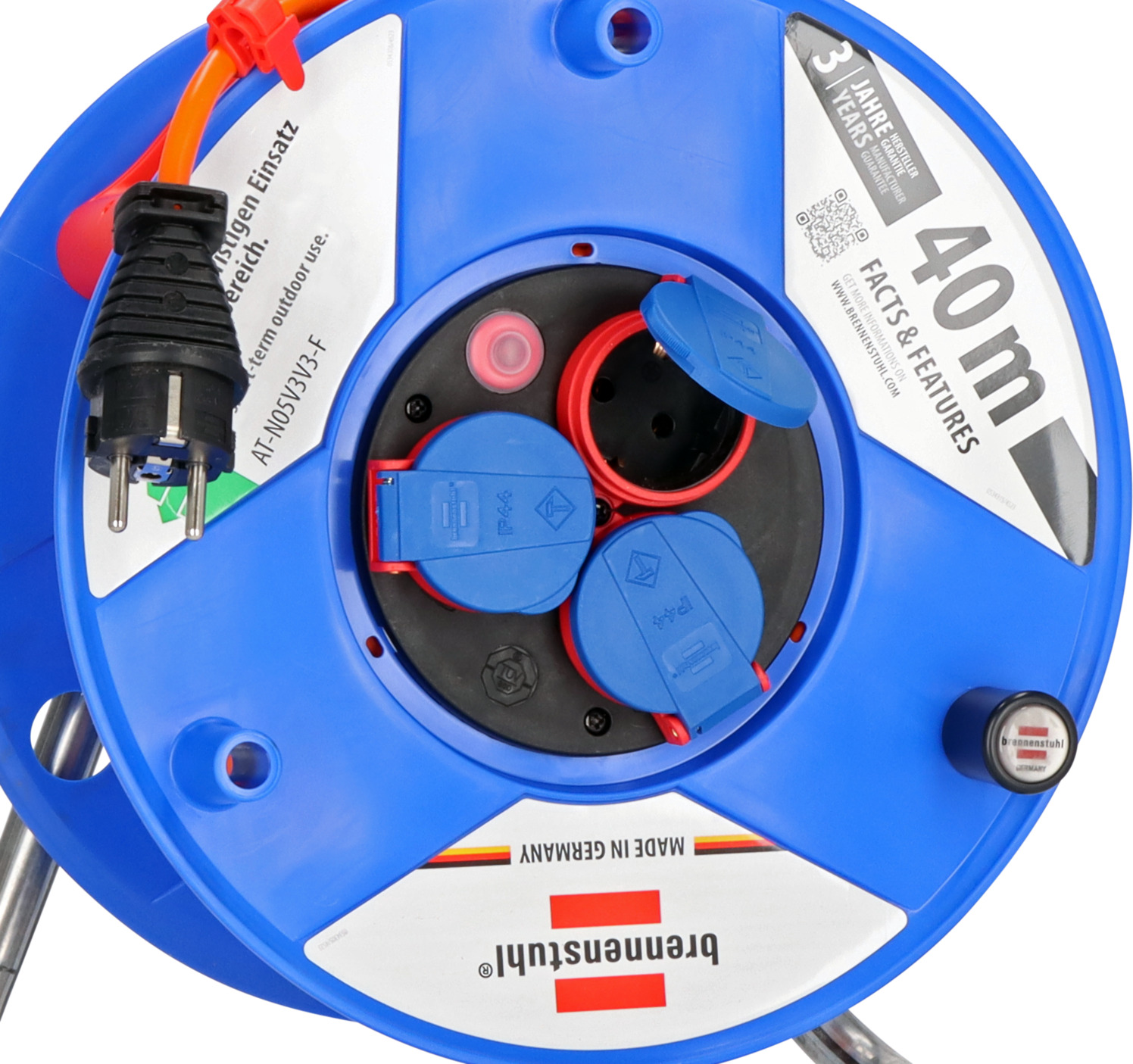 Garant IP44 cable reel 40m AT-N05V3V3-F 3G1.5 | brennenstuhl®