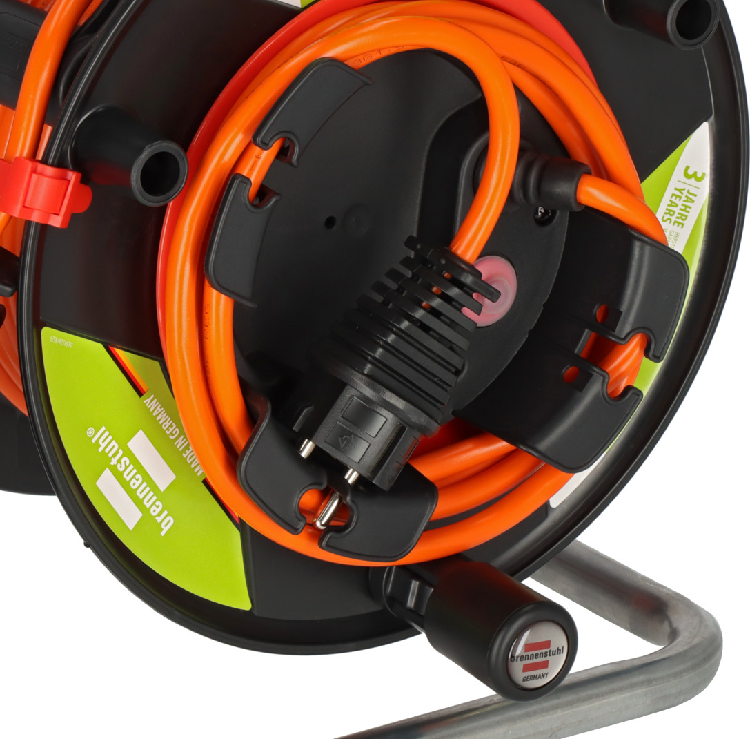 Garant G Bretec IP44 garden cable reel made from recycled plastic 23 ...
