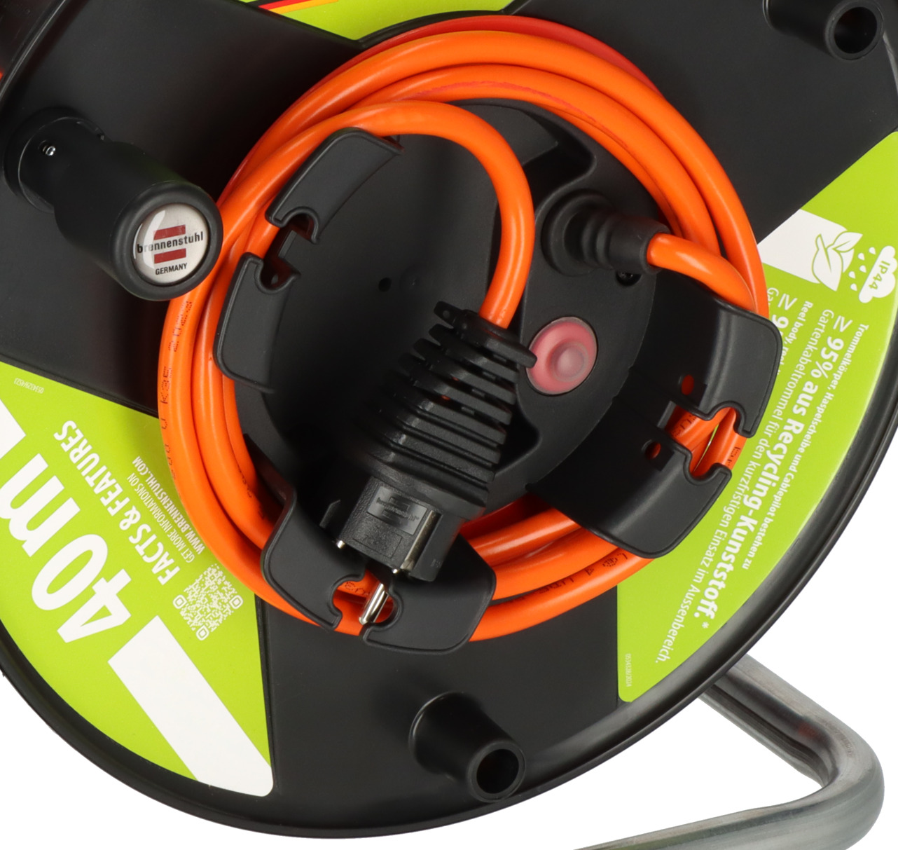 Garant G Bretec IP44 garden cable reel made from recycled plastic 38 ...